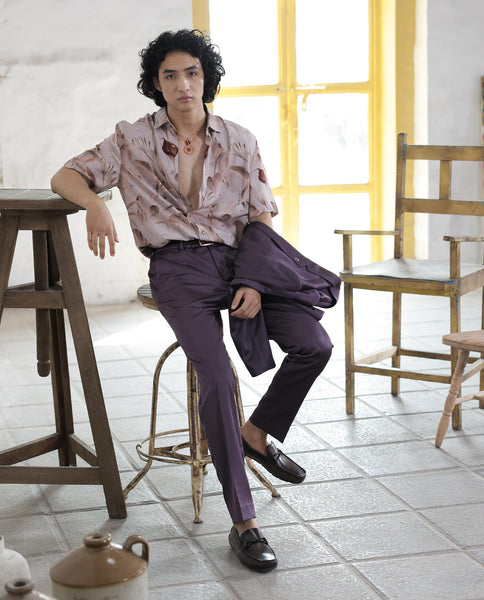 Rare Rabbit Men's Vance Dark Purple Polyester Viscose Fabric Notch Lap