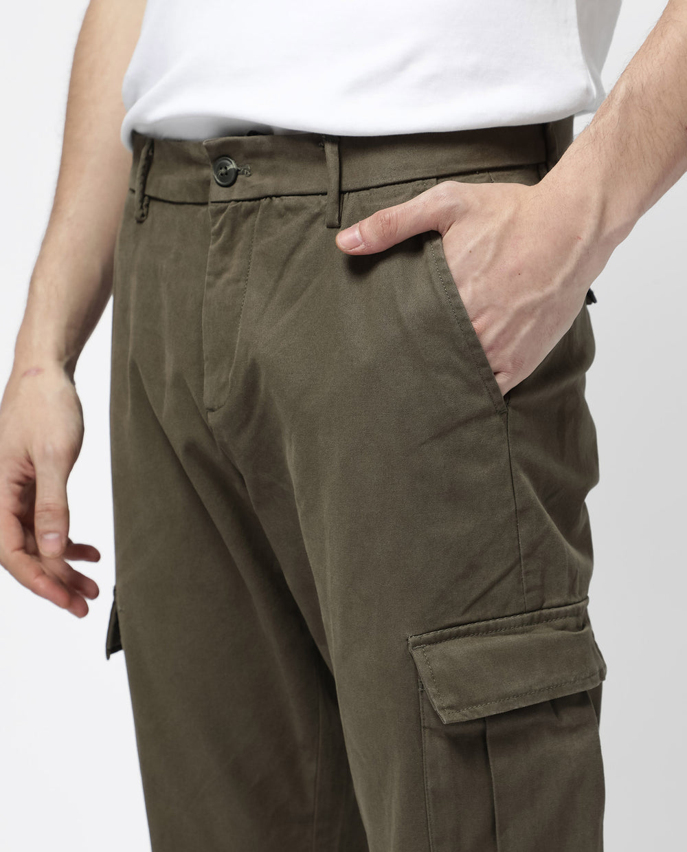 Rare Rabbit Mens Apex Olive Cotton Linen Solid Cargo Style Regular Fit