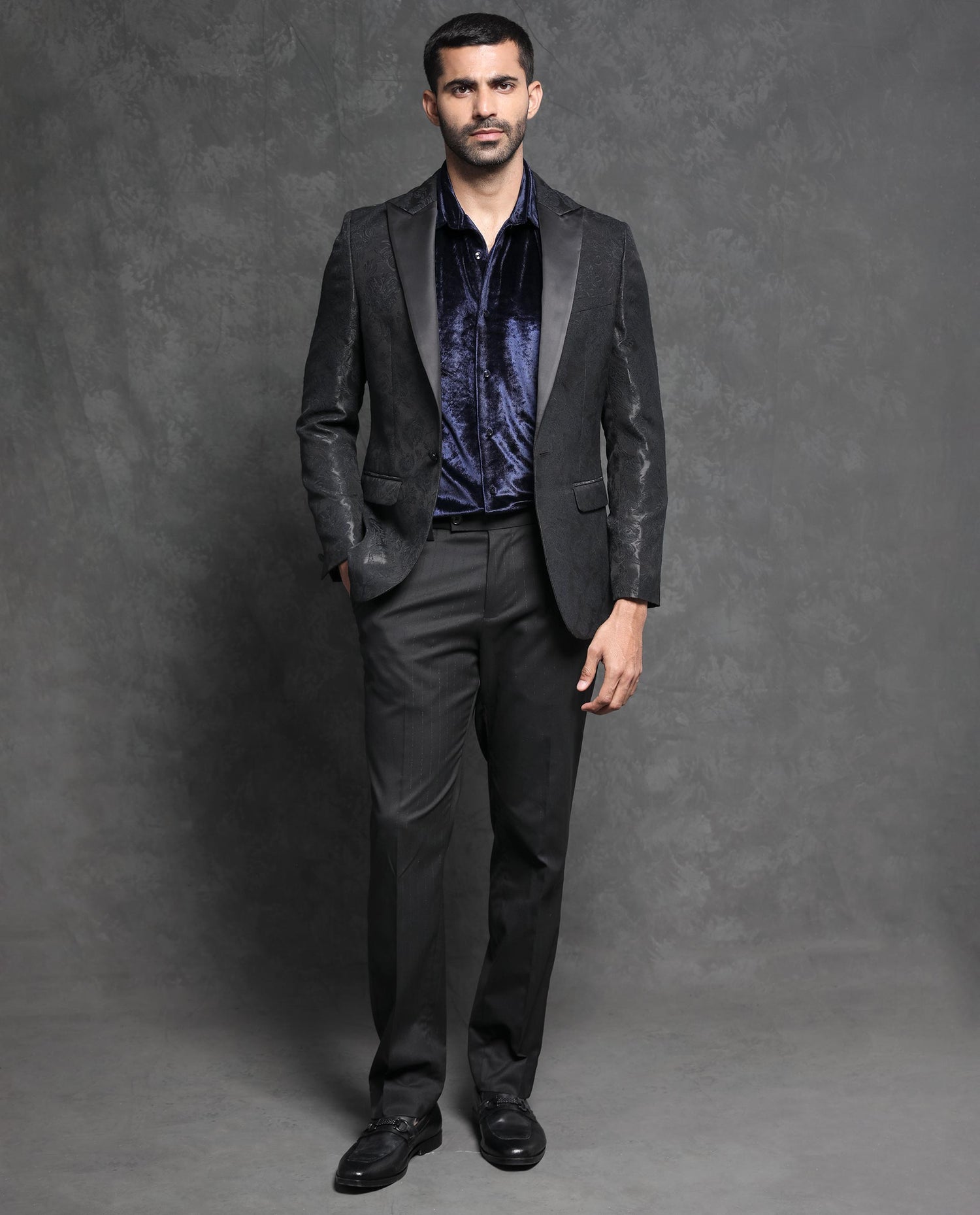 Rare Rabbit Men's Boxton Black Polyester Fabric Satin Peak Lapel Singl