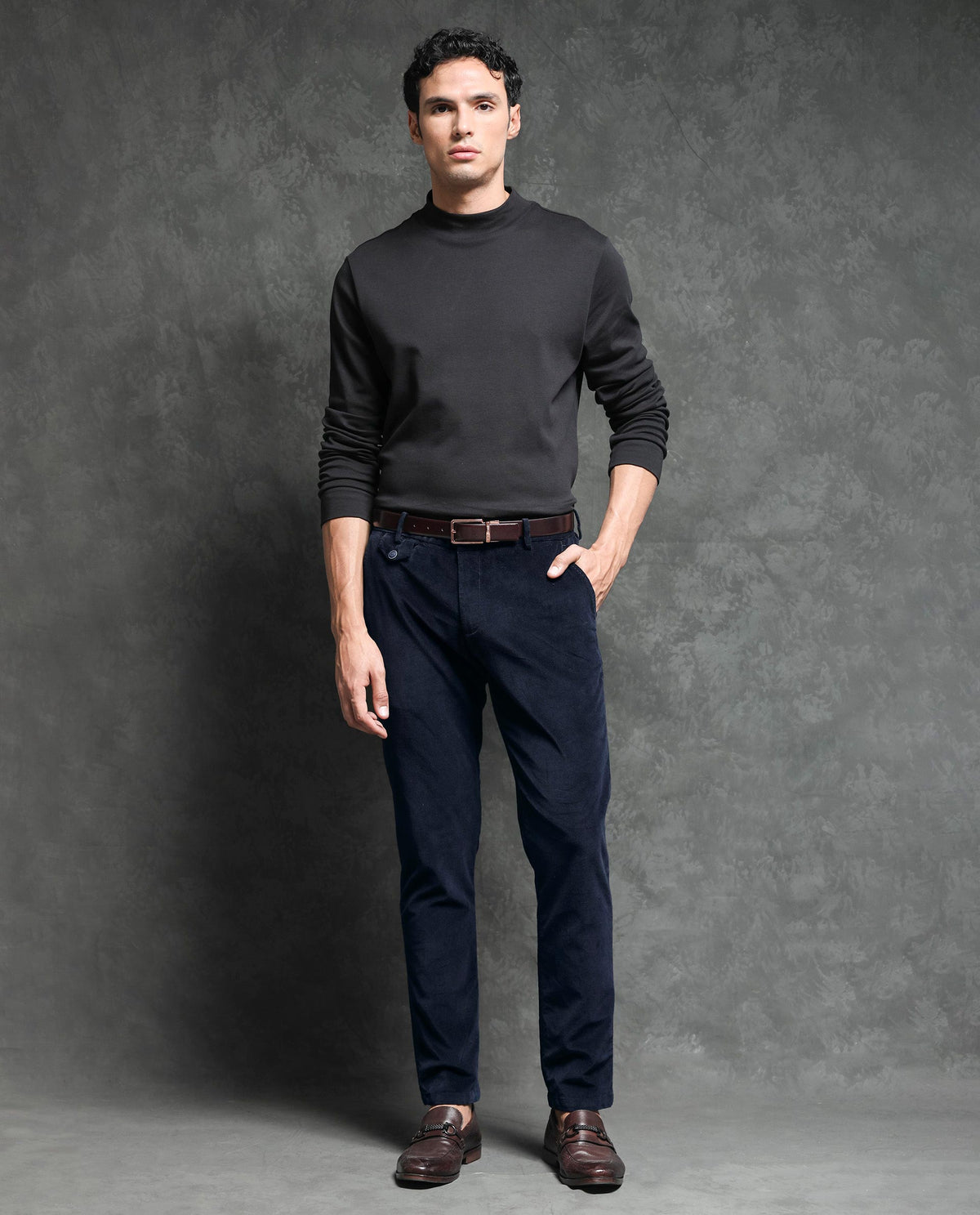 Rare Rabbit Men's Cloy Navy Solid Mid-Rise Regular Fit Velvet Trousers