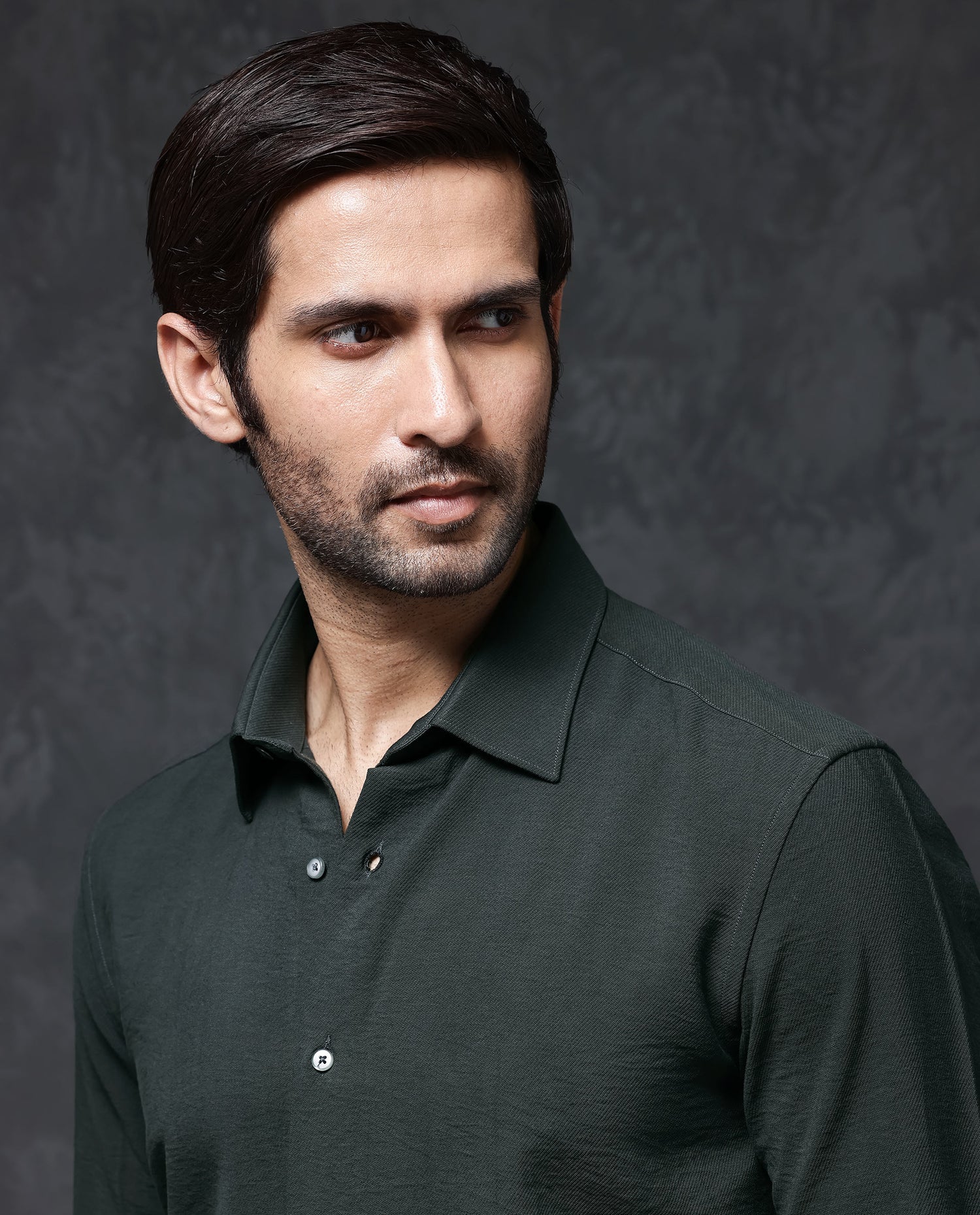 Rare Rabbit Mens Esty Dark Green Viscose Nylon Fabric Full Sleeves Sol