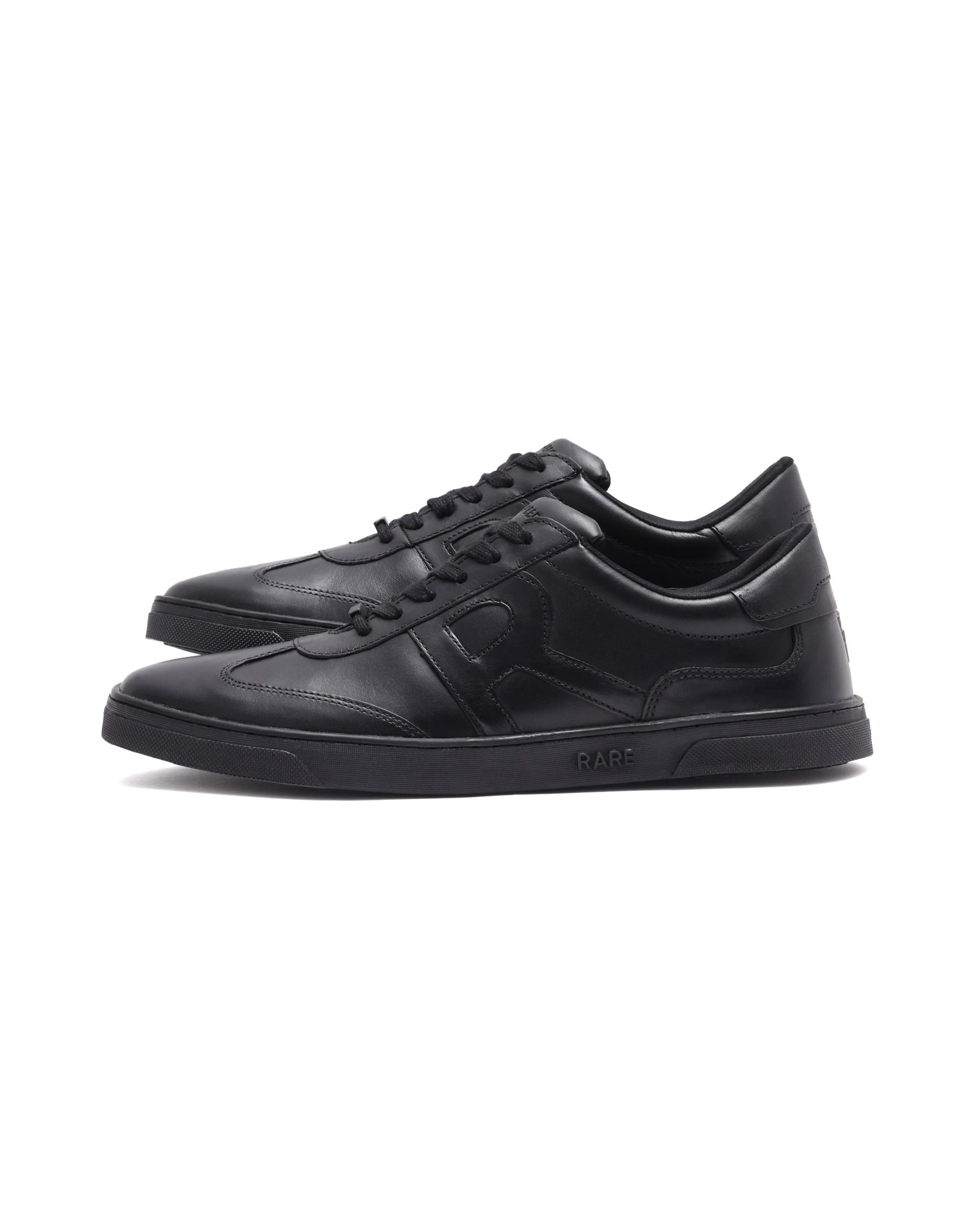 Rare Rabbit Mens Merc Black Round Toe Genuine Leather Lace Up Low Top
