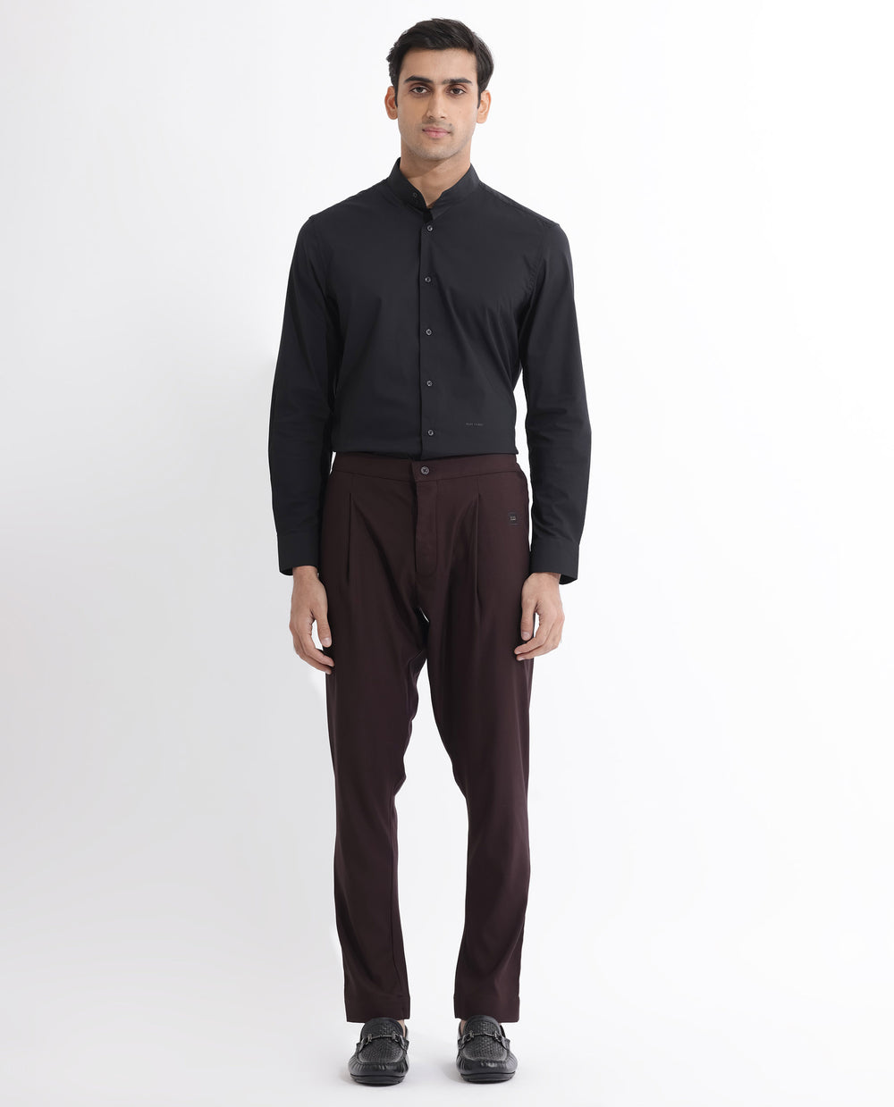 Rare Rabbit Mens Polin Maroon Viscose Fabric Mid Rise Regular Fit Soli