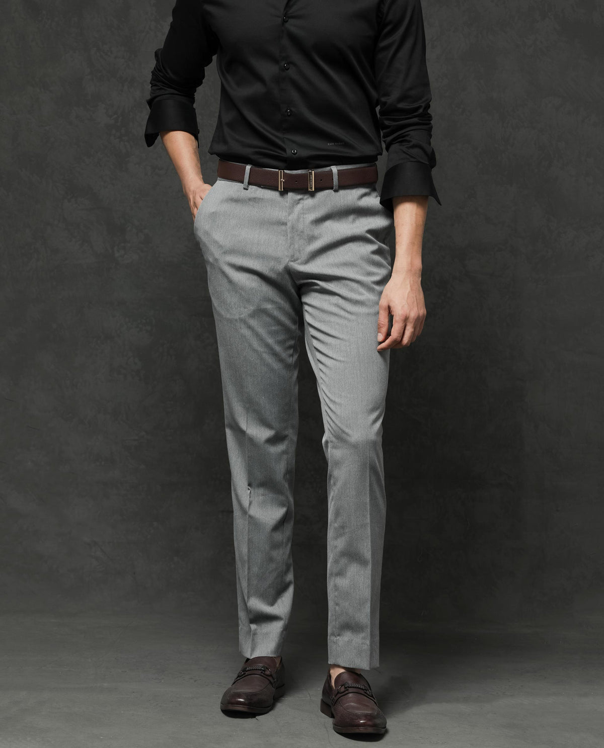 Rare Rabbit Men's Zanza Grey Polyester Viscose Fabric Notch Lapel Butt