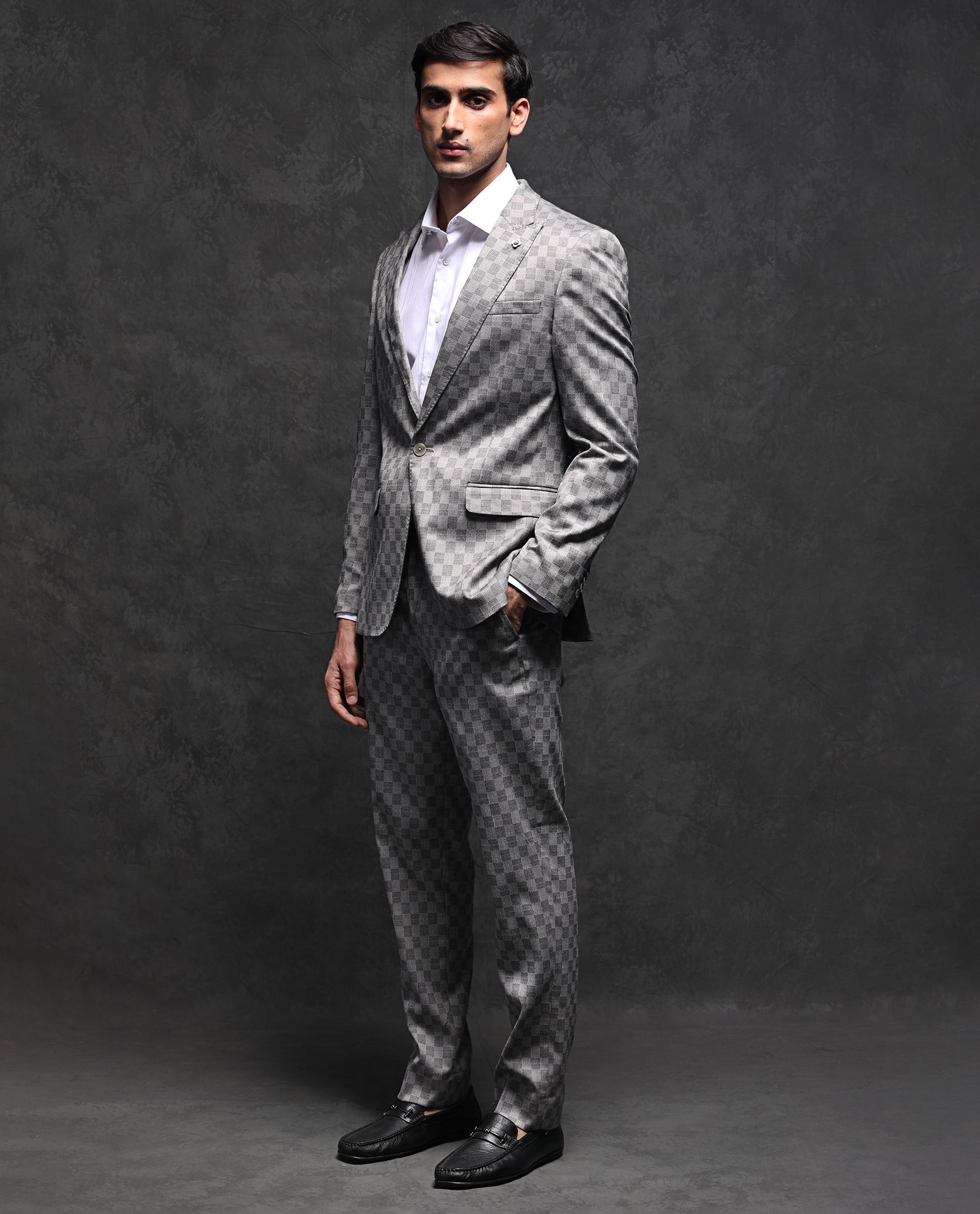 RARE RABBIT MEN'S ZETA GREY SUITS POLYESTER VISCOSE FABRIC COLLARED NE