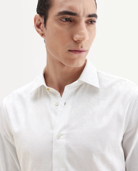 Rare Rabbit Men's Zinq White Cotton Fabric Spread Collar Regular Fit J