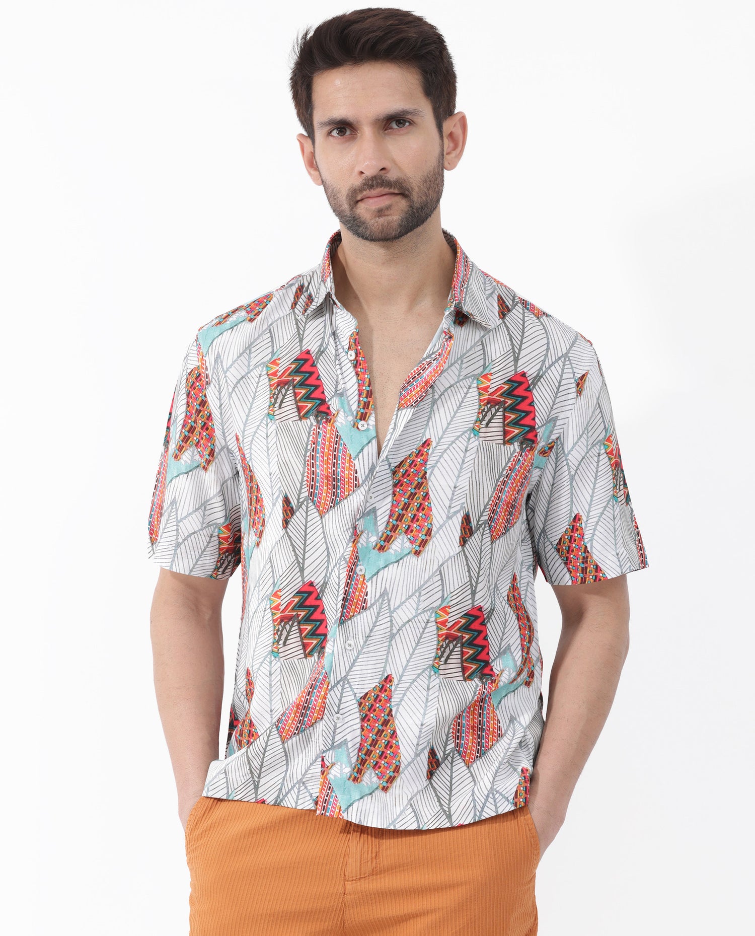 Rare Rabbit Mens Winona White Short Sleeve Geometric Floral Printed Bo