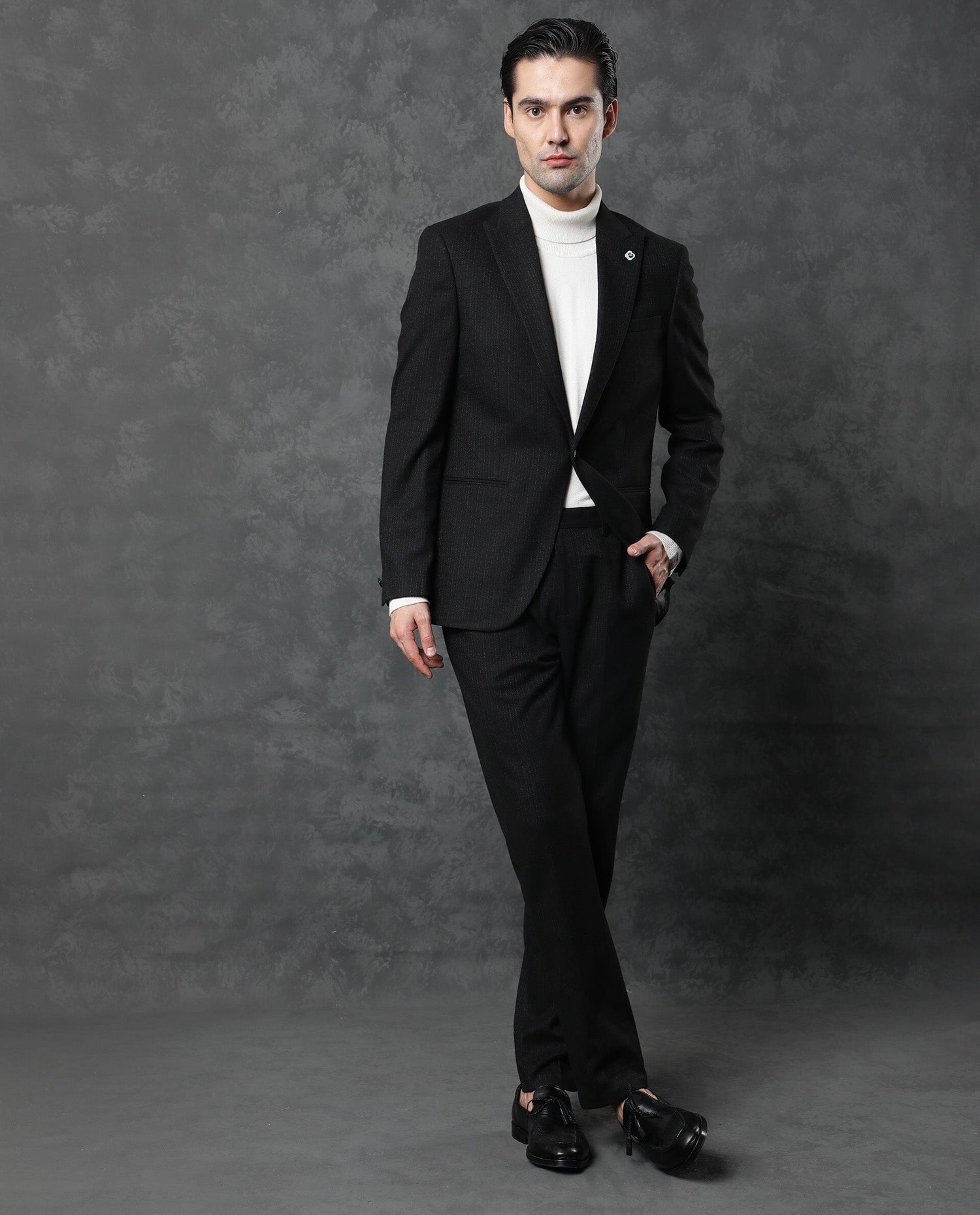 Rare Rabbit Men's Kovex Black Mid-Rise Regular Fit Premium Striped Tro